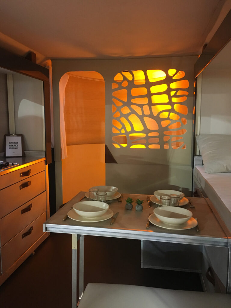 Tipoon Travel Machine: Wohnwagen zum Ausklappen – CamperStyle