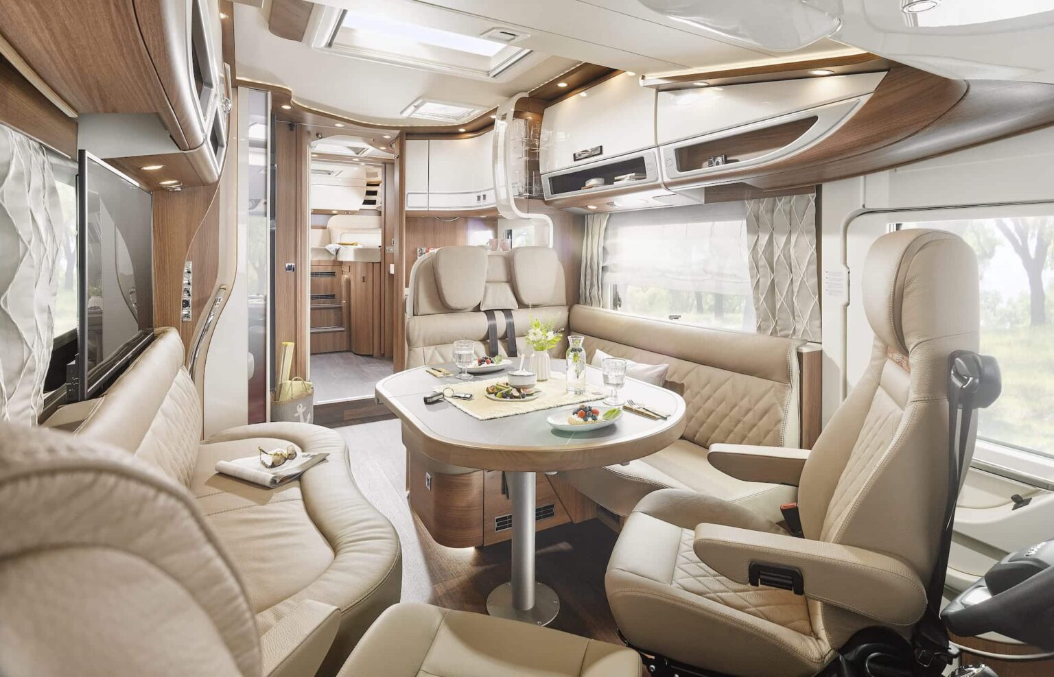 10 kompakte Luxus-Wohnmobile unter 7,5 Tonnen mit exklusiver Ausstattung für anspruchsvolle Reisende