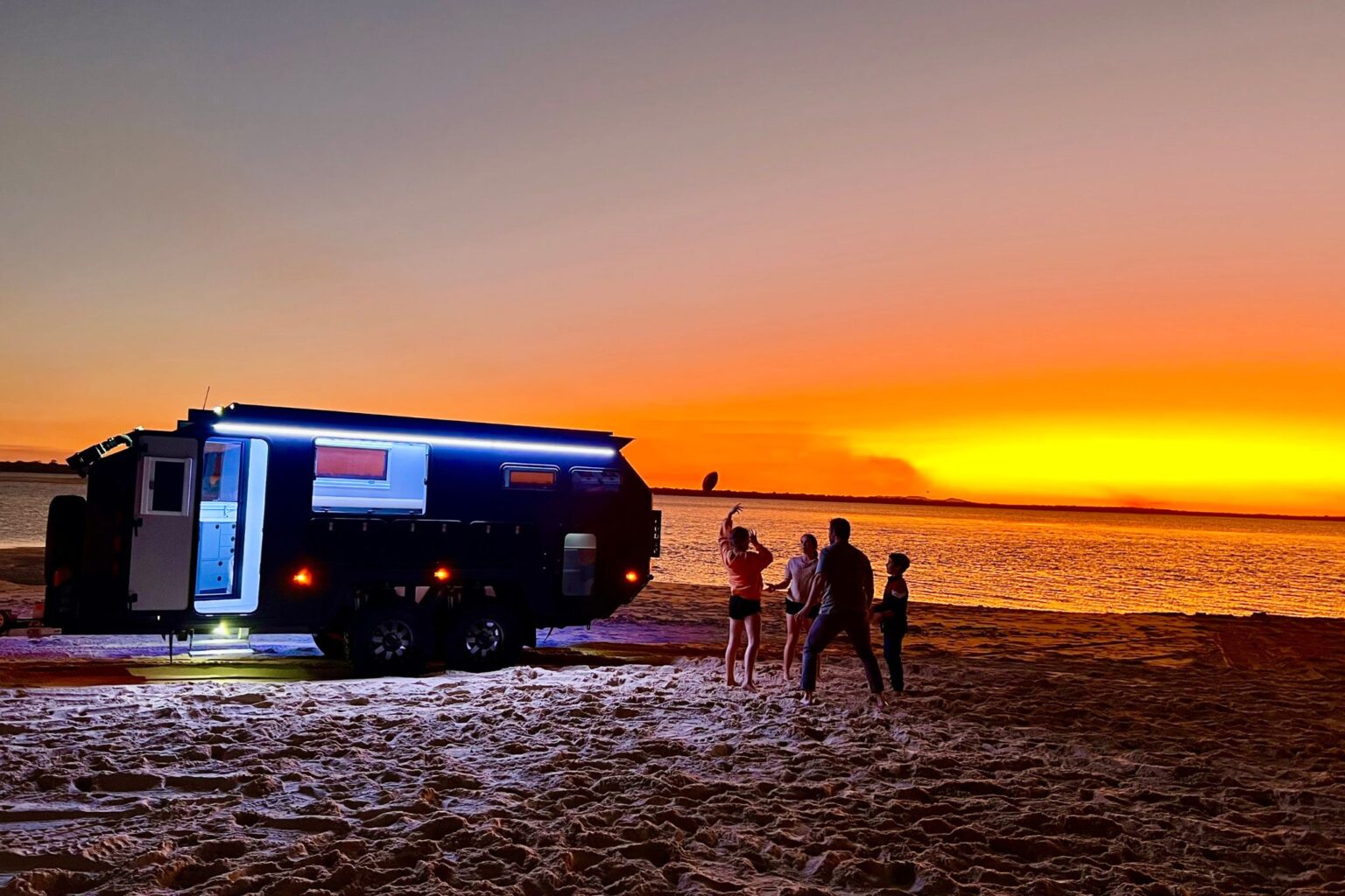 9 Luxus-Wohnwagen im Überblick von elegant bis Offroad