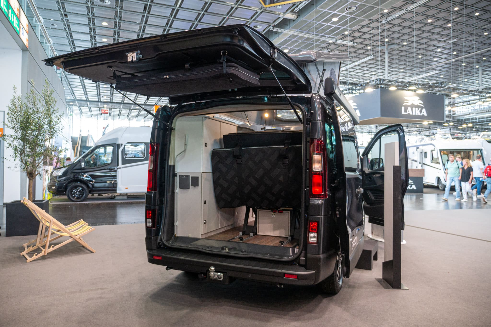 Etrusco Urban Camper UC 5.0 XR (2024): Mini-Camper auf Renault-Basis für Alltag und Camping ...