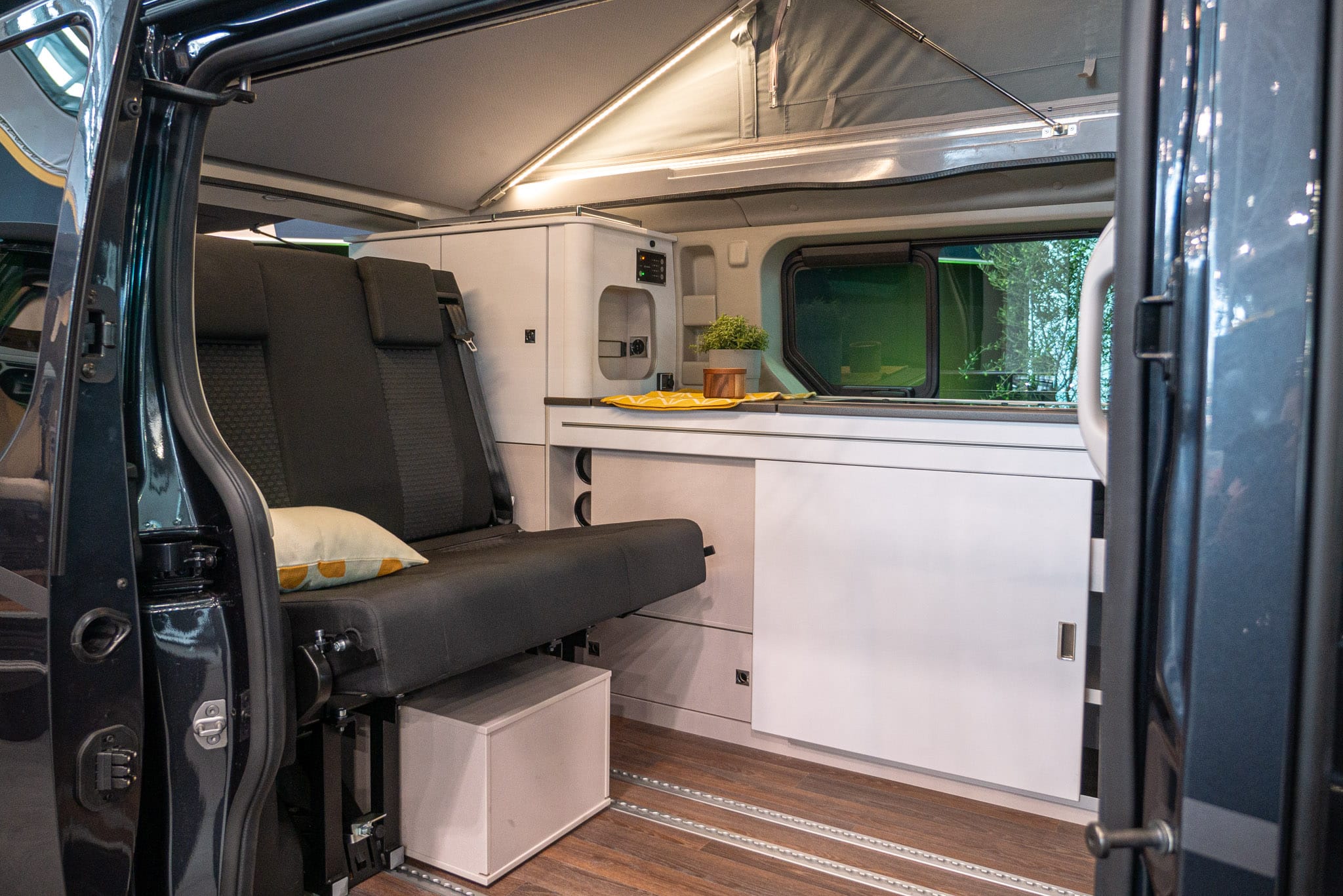 Etrusco Urban Camper UC 5.0 XR (2024): Mini-Camper auf Renault-Basis ...