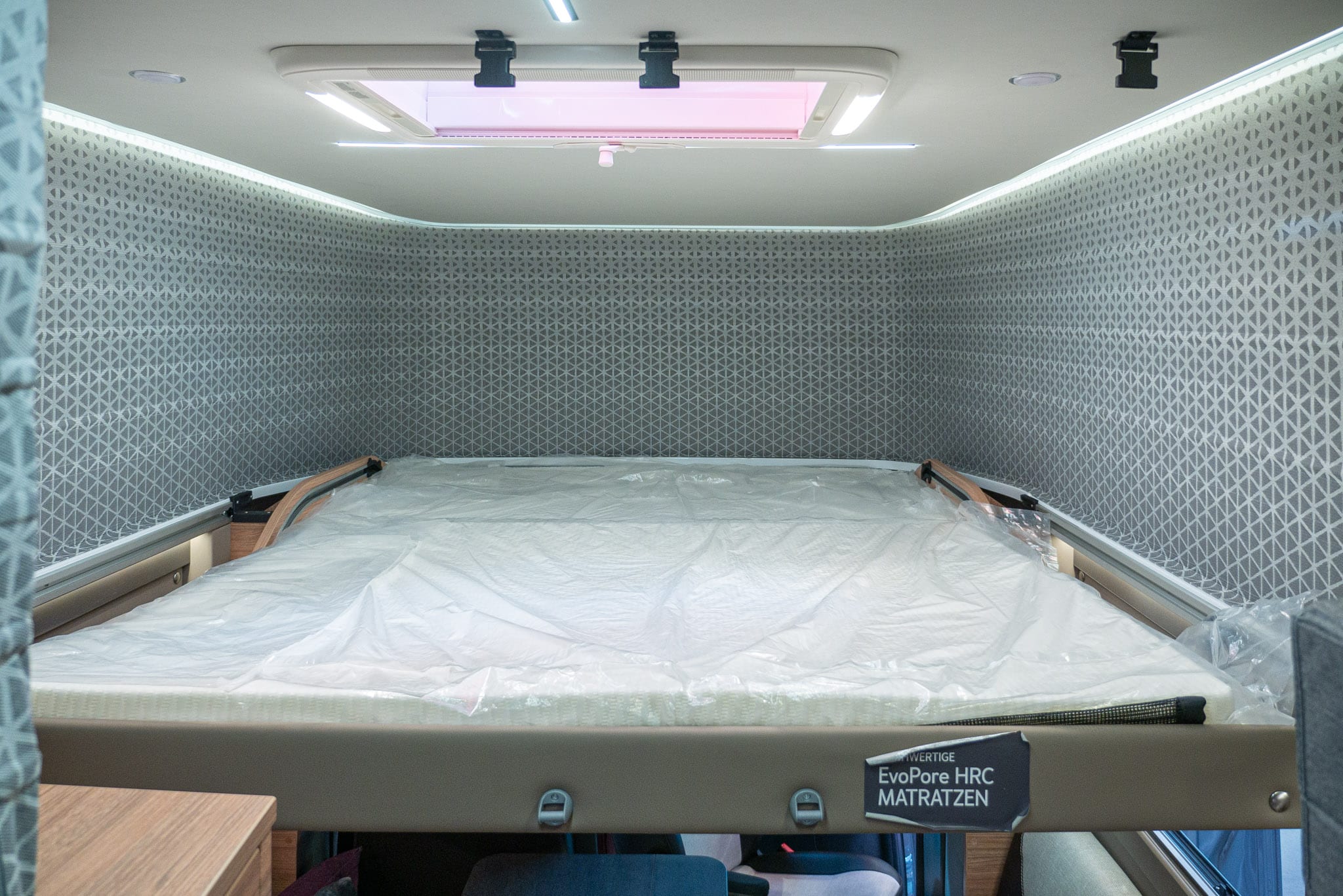 Weinsberg X-Cursion CUV 500 LT (2024): teilintegriertes Wohnmobil auf ...