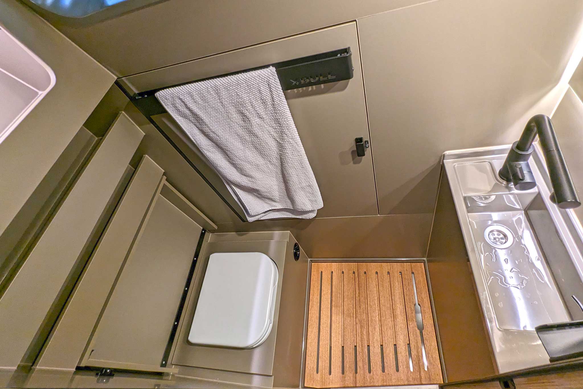 Kastenwagen-Neuheiten 2024: XBULL Offroad-Camper – robustes 4x4 ...