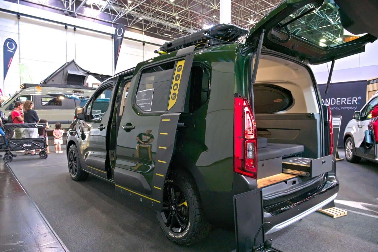 Urban Mini-Camper VANDERER Two mit Sleep & Storage Modul
