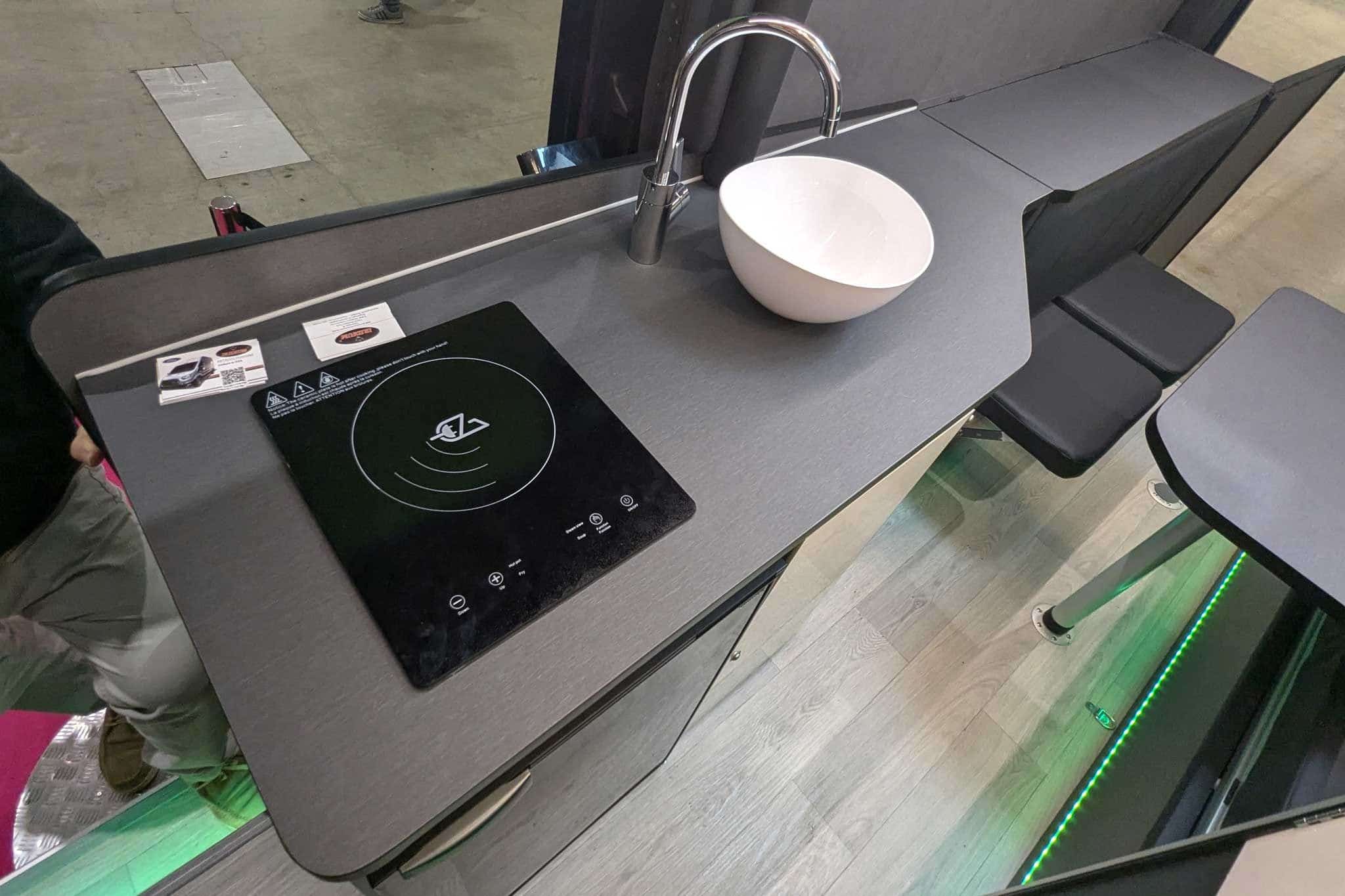Iridium e-V25 (2025) – innovativer Elektro-Camper auf Ford Transit ...
