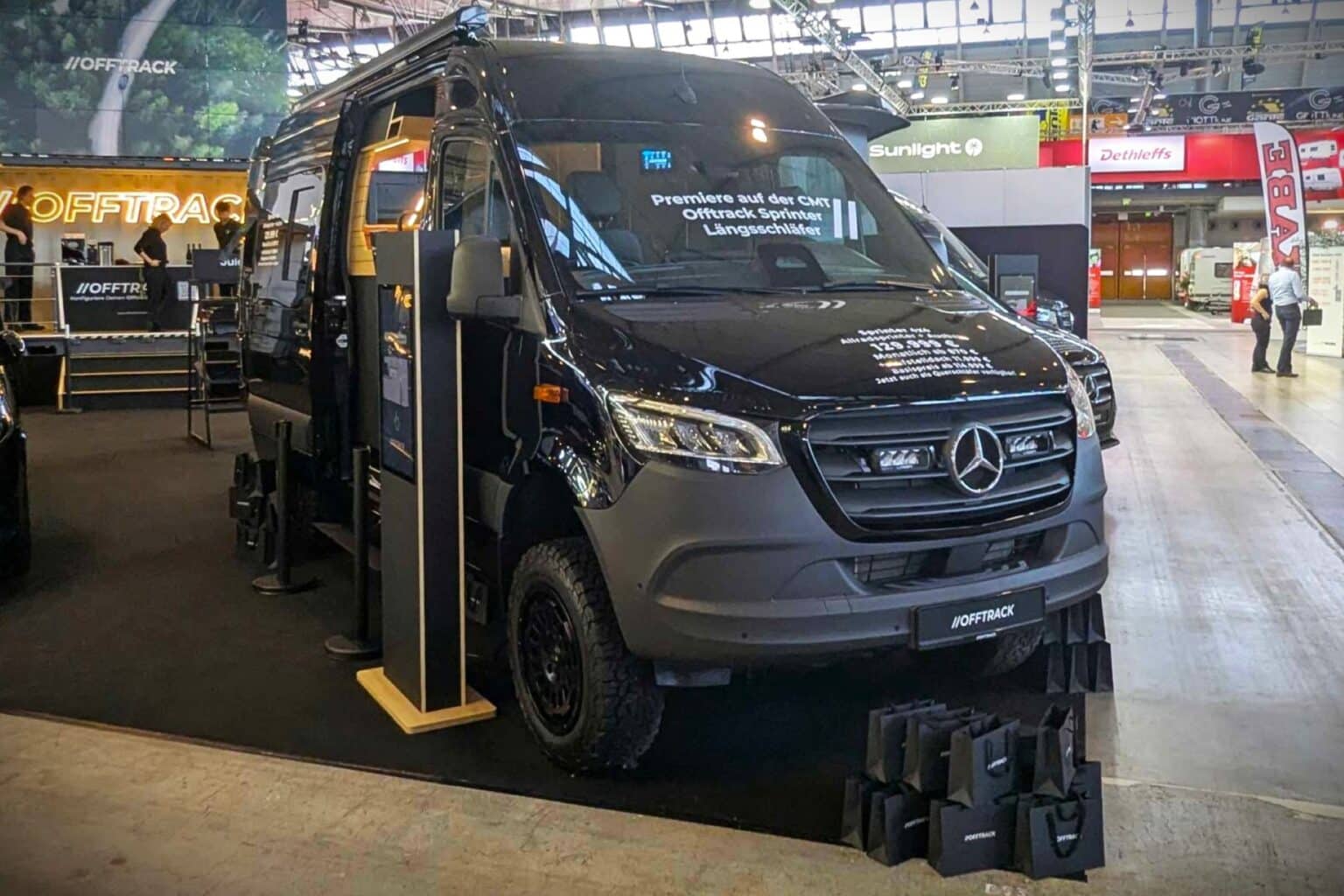 Offtrack Sprinter (2025): gasfreier Camper für 2 Personen mit extra ...