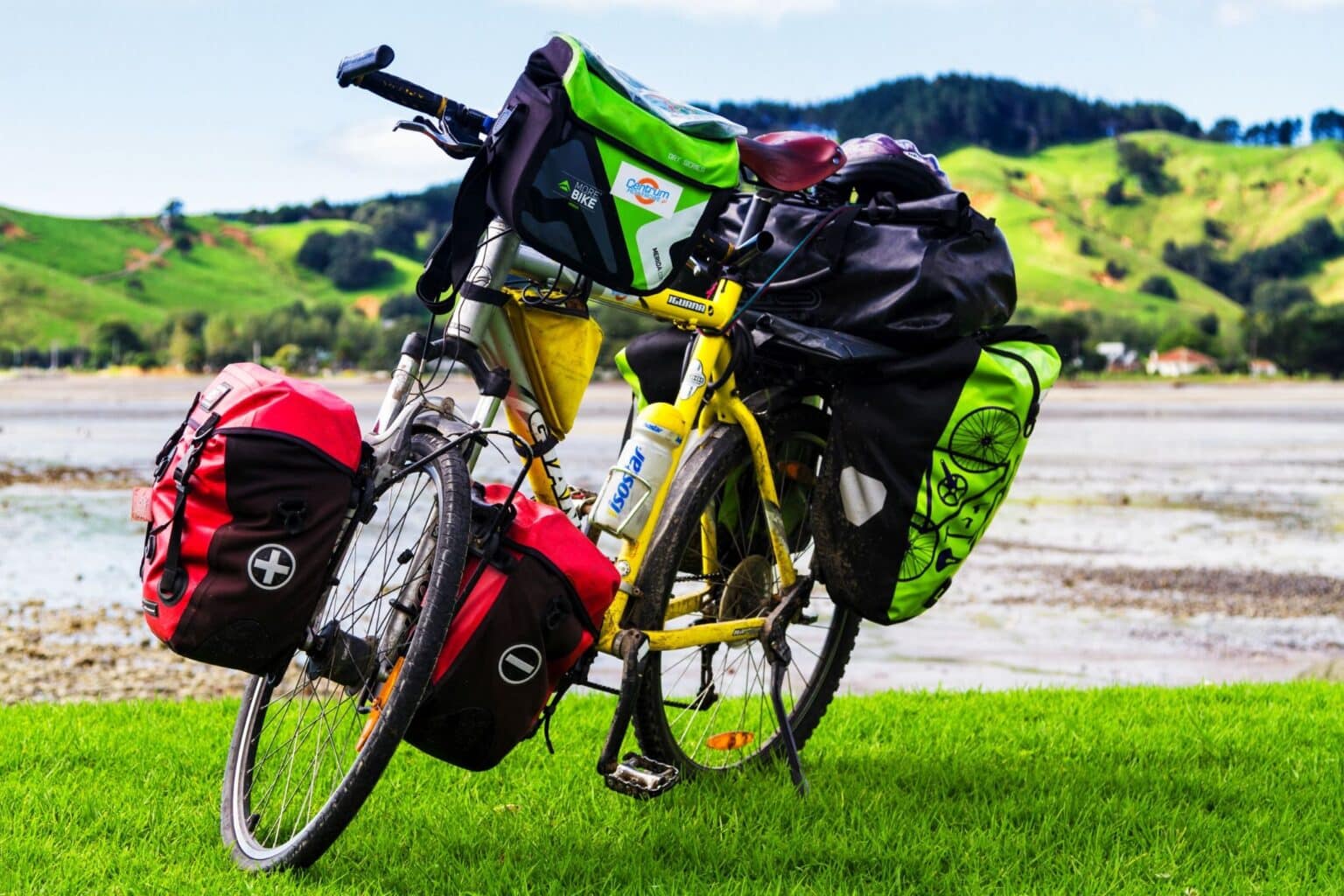 Bikepacking: Top-Routen und günstige Ausrüstung