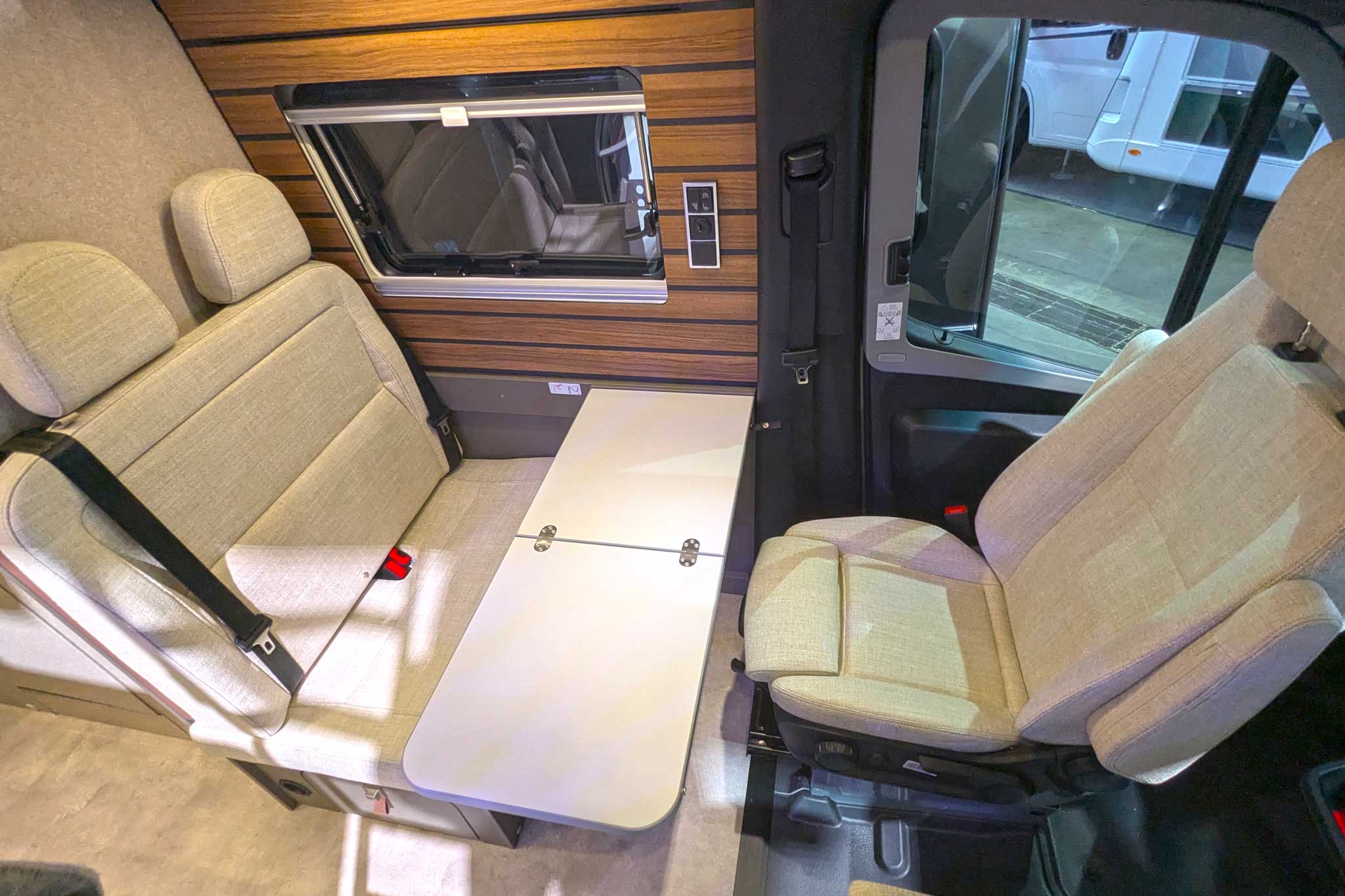 Hymer Grand Canyon S 700 (2025): Durchdachtes Raumkonzept auf 7 m mit ...